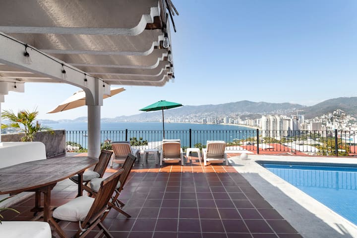 Casa Con Hermosas Vistas - Acapulco
