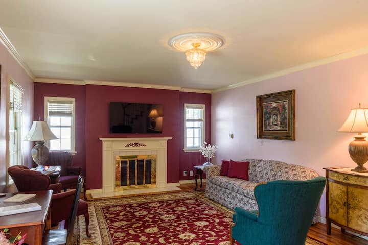 Bella Rose - Salt Lake City, UT