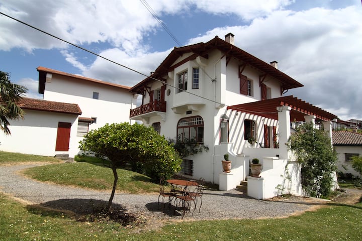 Villa 200m2 Centre Ville Et Plage à Pieds - Saint-Jean-de-Luz