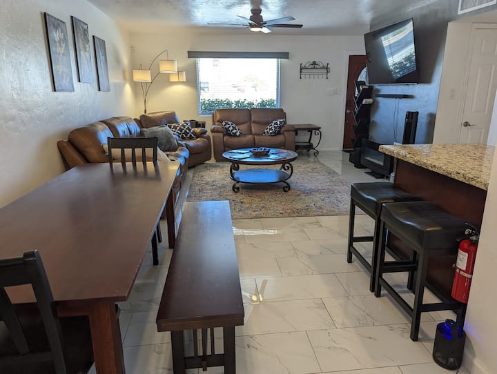 Quiet Midtown Oasis - Tucson, AZ