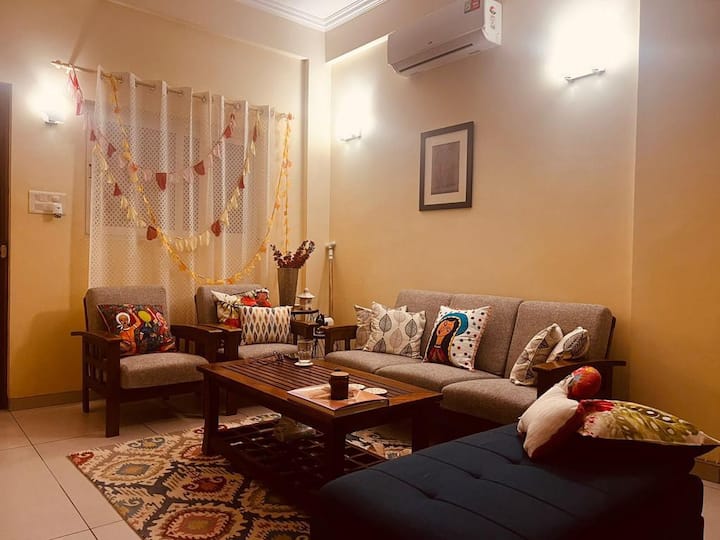 Quirky & Modern 2 Bhk Apartment - Goa