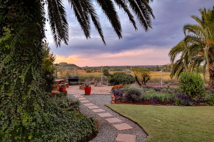 Rus Te Vinde - S/catering Guest Suite - Bloemfontein