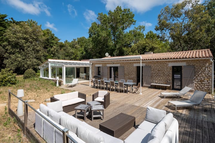 Villa Quiétude - Piscine & Accès Direct Plage - La Flotte