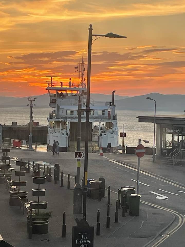 Ferry View - Bute