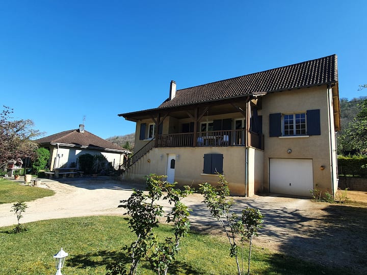 Maison Dans Le Périgord Noir 2 à 6 Personnes - Montignac