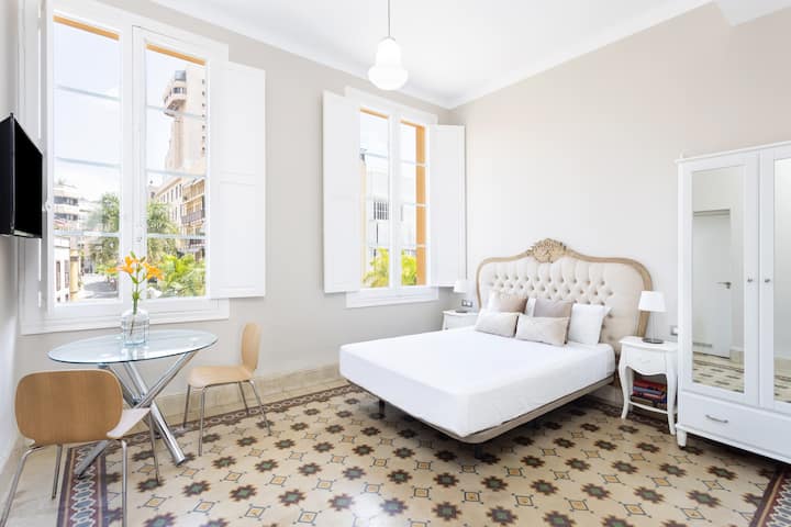 Room With Historic Charm - 테네리페 섬