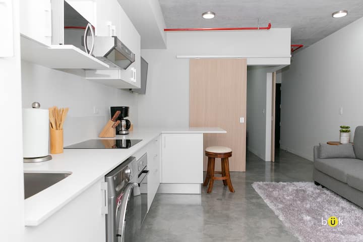 Superb Views | Near Everywhere | Luxury Hideout - San José
