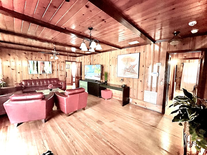 Large 4/4 House Beach, Entertainment, Nightlife - Hallandale Beach