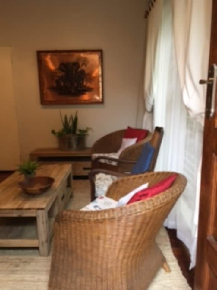 Home Sweep Home In Rondebosch - Le Cap