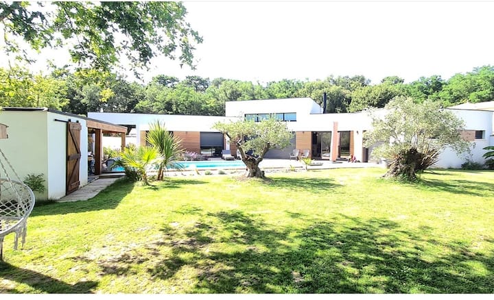 Villa D'architecte - 10 Pers - Piscine Chauffée - Saint-Palais-sur-Mer