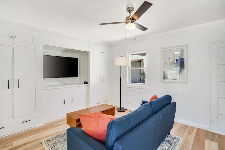 ⭐️Steps From The Train Depot⭐️ 1 Bd Guest House - Zoo Boise, Boise