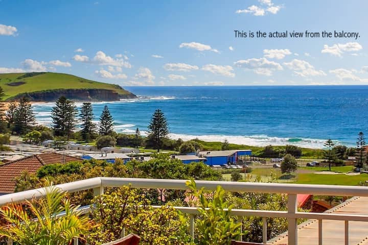 ★ Stunning Beach Views ★  Gorgeous House ★ - Gerringong