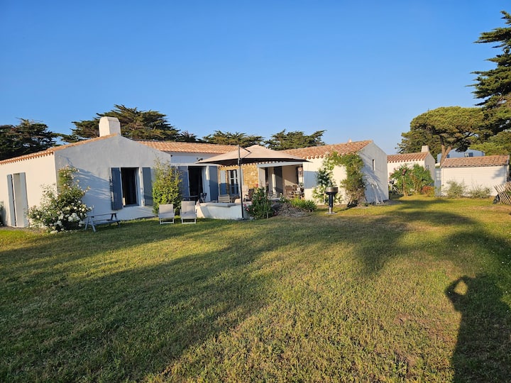 Maison De Charme Les Pieds Dans L Eau.... - Île d'Yeu