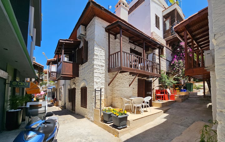 Experience The Real Kalkan With A Stay In This Original Greek Stone House - Kalkan