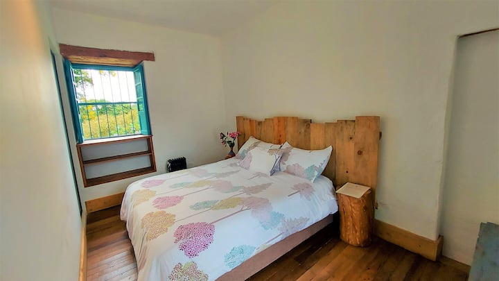 Room 3 Disconnect In A Wonderful Place - Subachoque