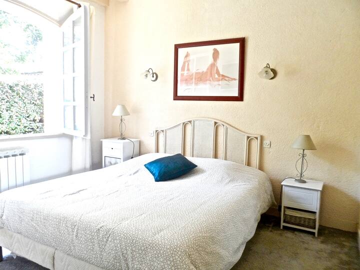 Chambre Au Calme Avec Piscine Chauffée Et Cuisine - Messanges