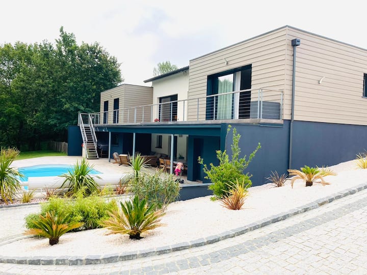 Villa Familiale Proche De Bordeaux - Créon