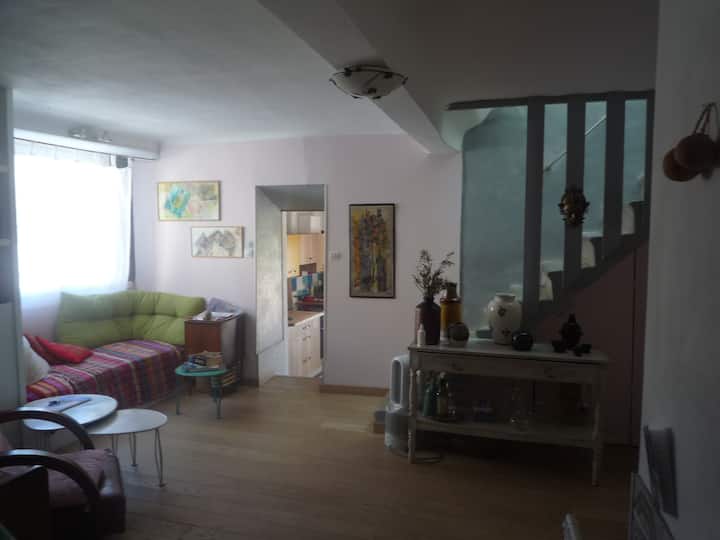 Chambre Privée Dans Maison De Village - Circuit de Lédenon
