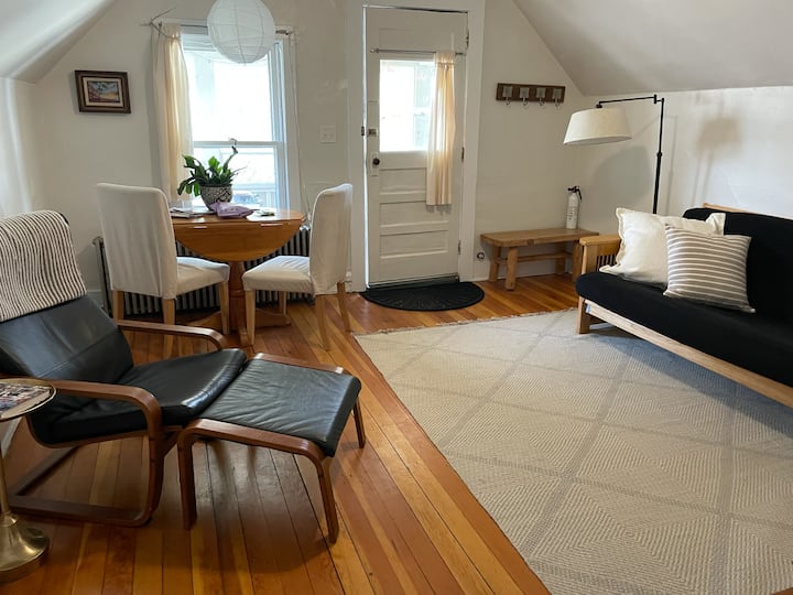 Cozy 1bd In Burlington’s Coolest Neighborhood - Burlington, VT