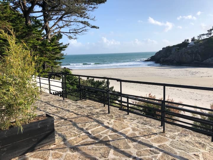 Studio Coquillage, Les Pieds Dans L'eau - Névez