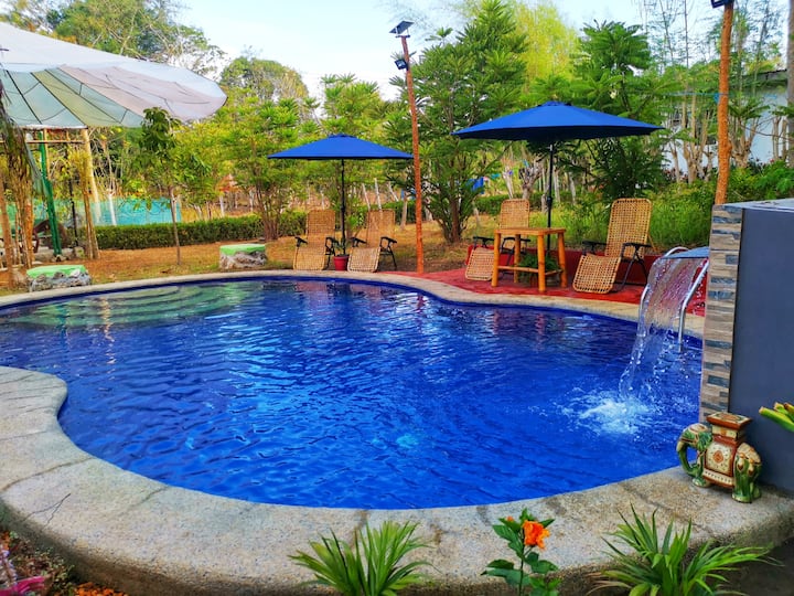 Large Property Private Staycation For 12 Pax - Calatagan