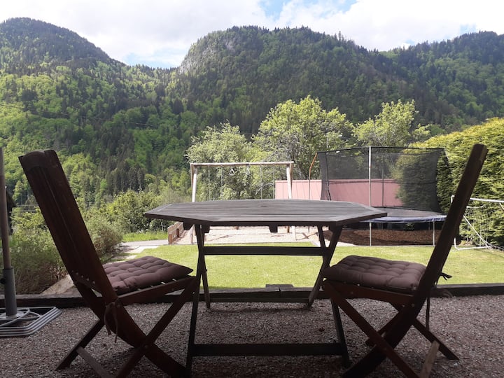 2 Bed Apartment, 5 Mins From Morzine - Lac de Montriond