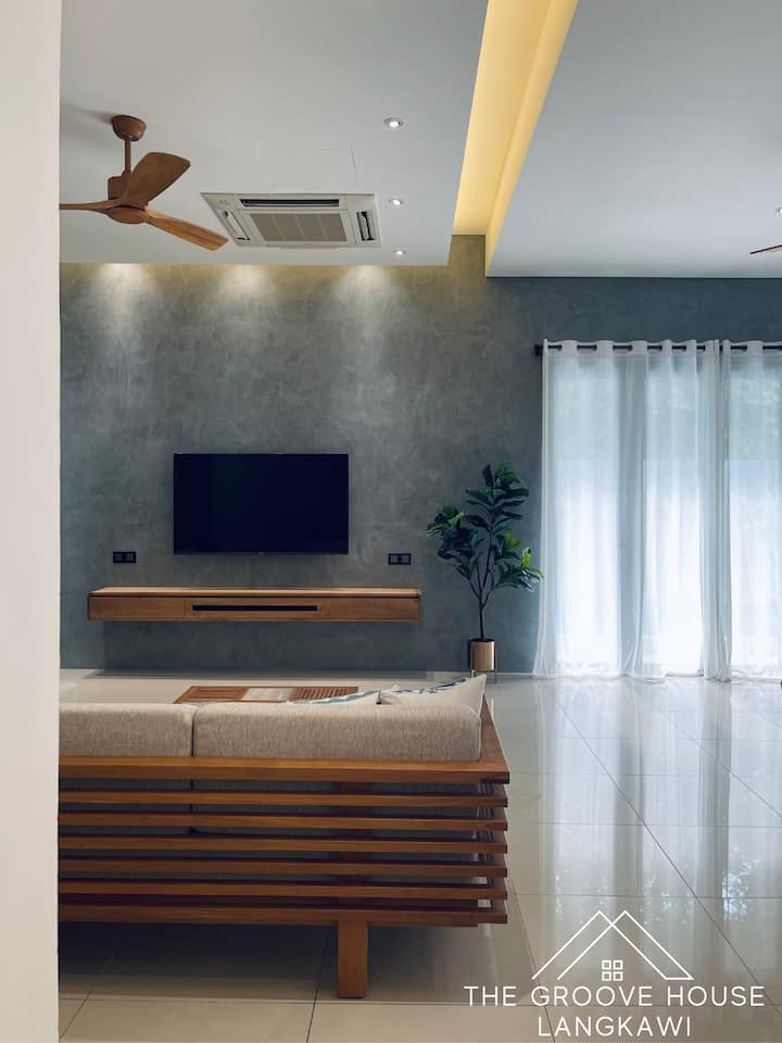 The Groove House ★ 5br ★ Private Pool & Bbq ★ Kuah - Langkawi