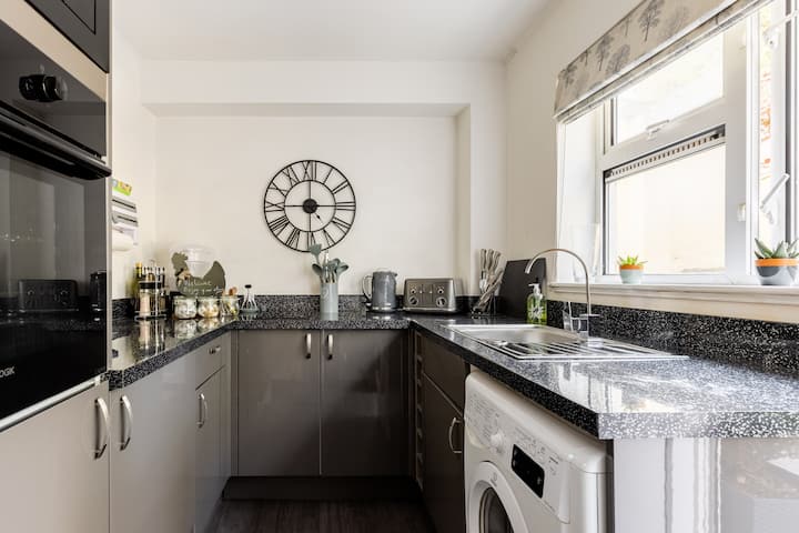 Cosy Annex, South Facing Patio - Penryn