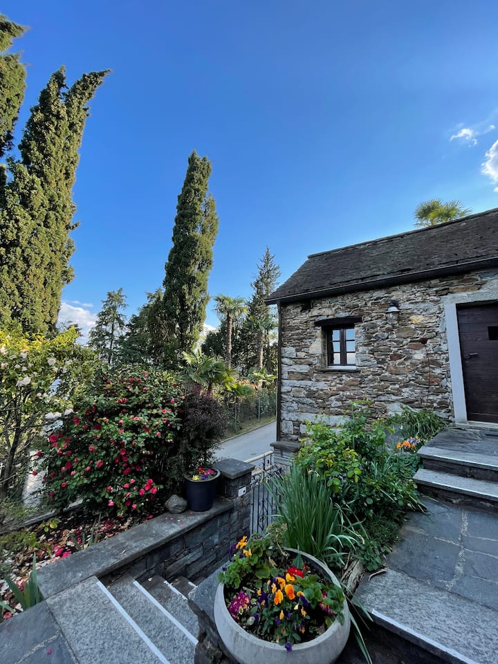 Tessiner Wohlfühloase In Brissago - Cannobio