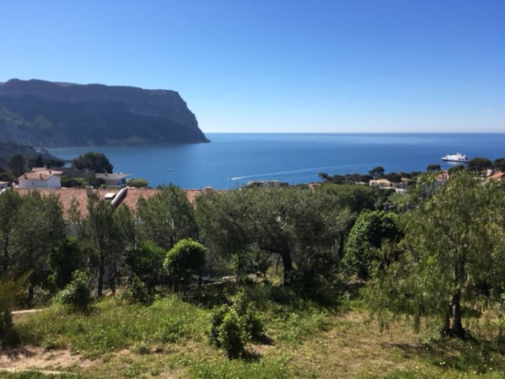Villa Vue Mer Dans Une Residence Piscine Et Tennis - Cassis