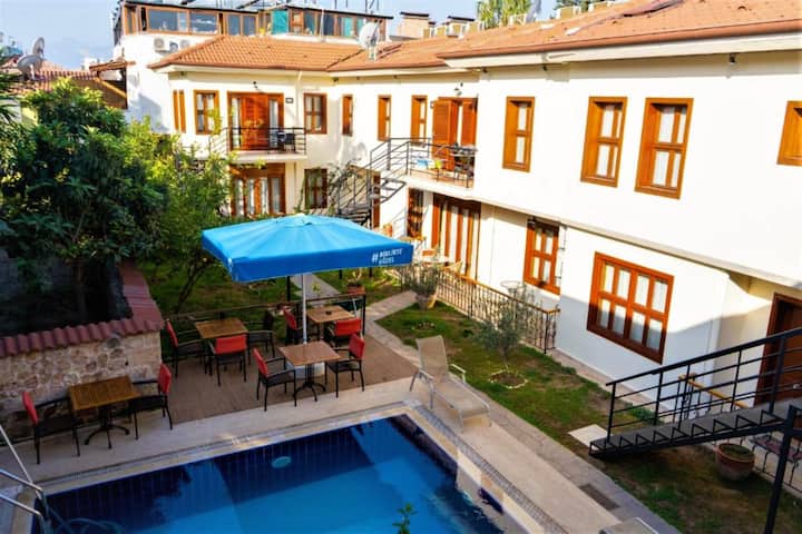 Kaleiçi Aparts 2+1 Apart Daire - Antalya