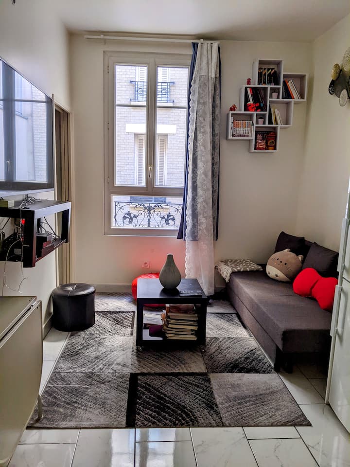 Porte De Clichy Batignolles/appart Calme Et Rénové - Clichy