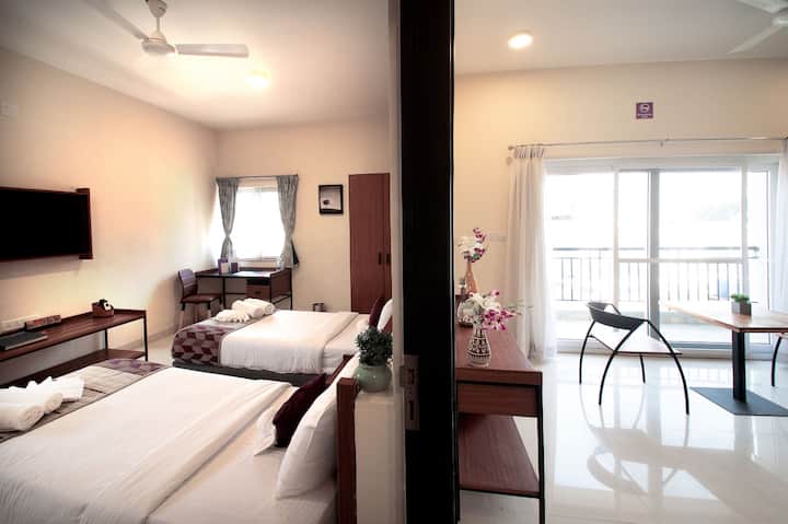 Family Friendly 3 Bhk Near Mall Of Asia - Bengaluru