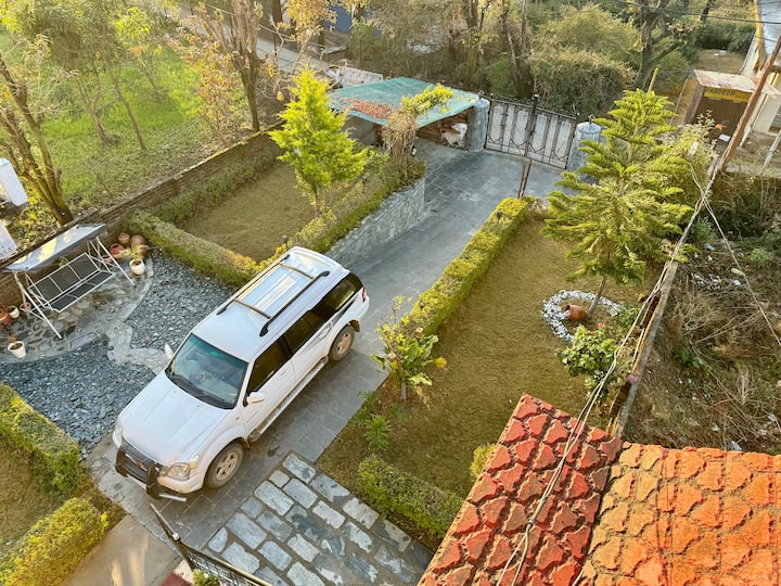 Two Bedroom Large Suite (Independent) - Dharamshala