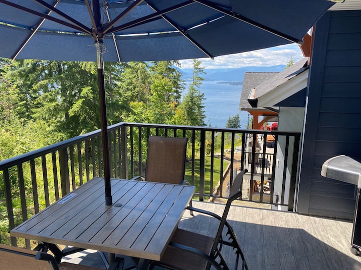 A Suite Above - Blind Bay