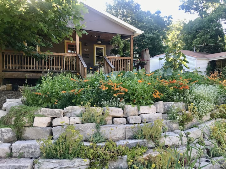 Petalback Bnb: Central Como On The Bike Blvd - Columbia, MO