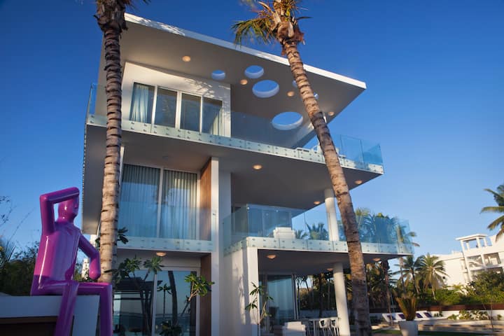 Beachfront 2br Apt | Pool & Fast Wifi | Cabarete - Cabarete