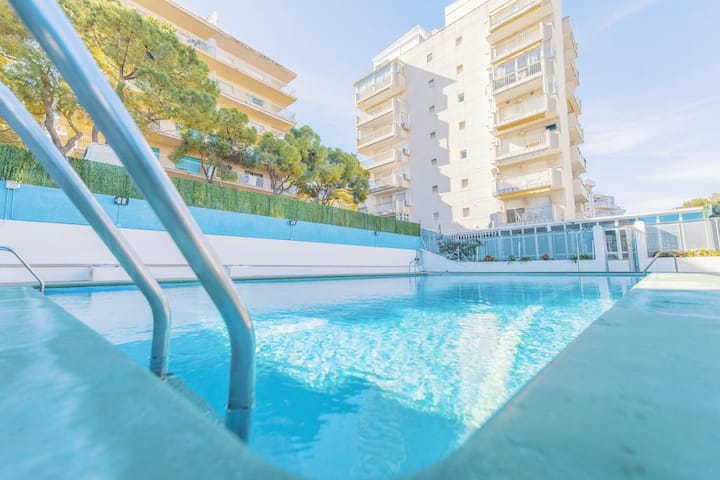 R|z Playa Capellans A 2 Min. | Sólo Familias - Salou