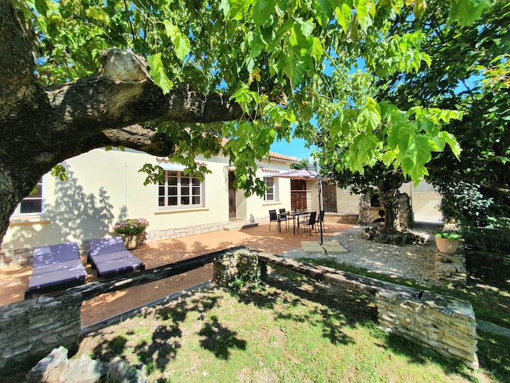 Maison Climatisée Avec Jardin Privé
Et Parking - Vaucluse