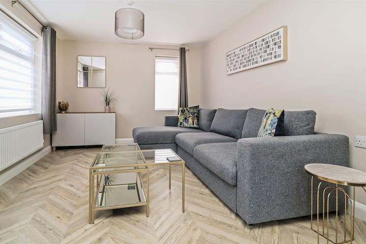 Entire Bungalow - Free Parking - Lincoln Bailgate - Lincoln