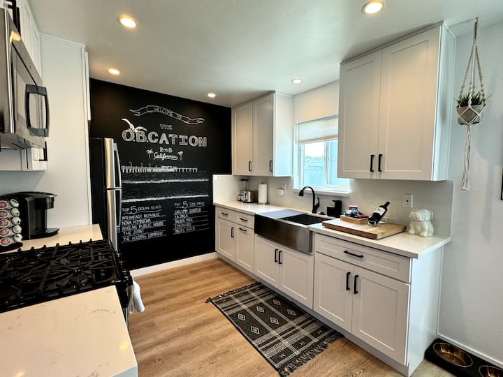 2bds|2blocksfromthebeach|parking|bikes|comfy - San Diego, CA