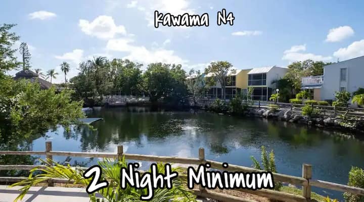 Casa Laguna Remodeled Overlooking Lagoon 2 Kayaks - Key Largo, FL