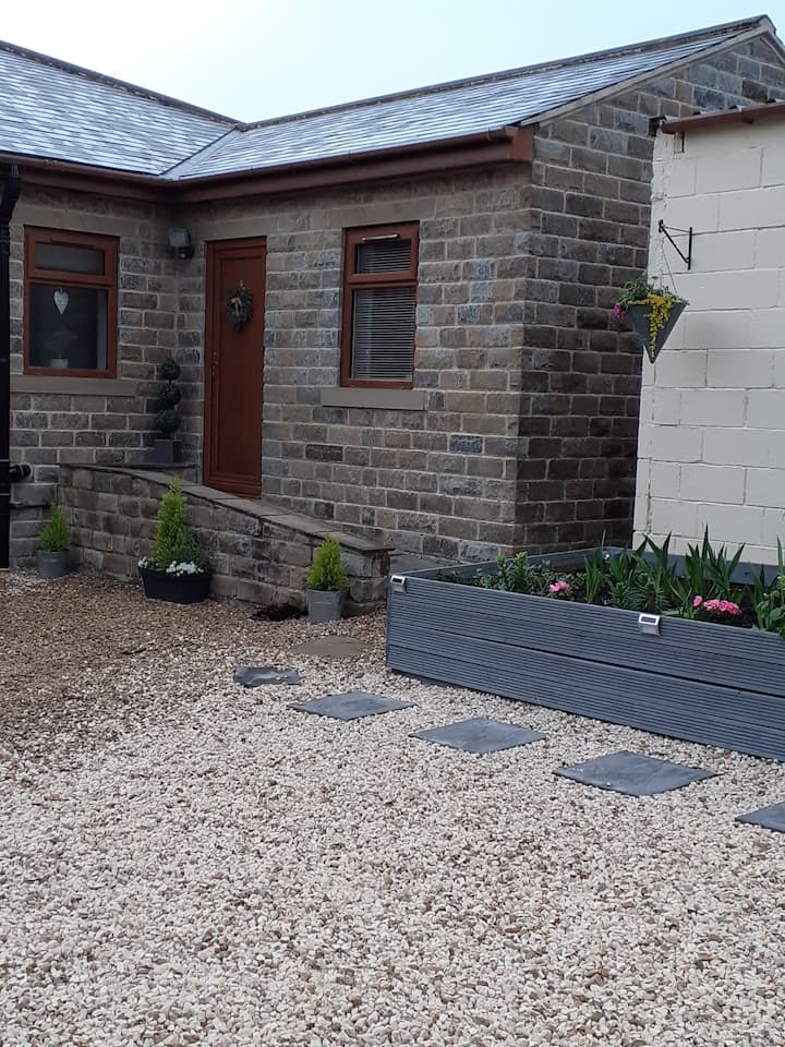 "The Little Stoddy.".....private Suite - Hebden Bridge