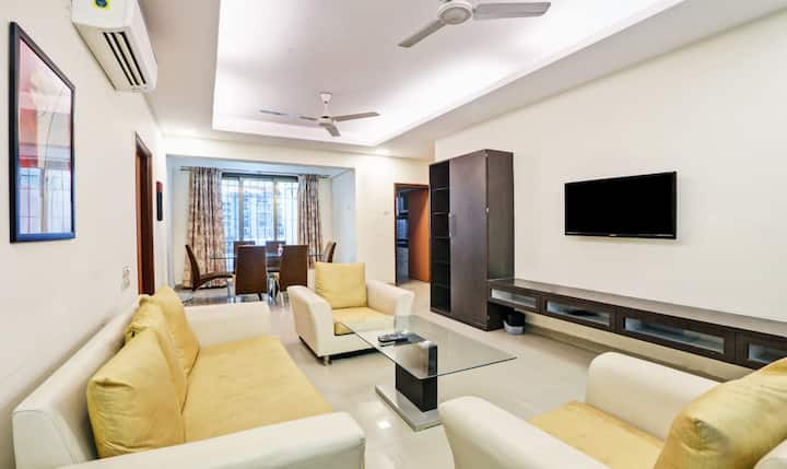 3 Bedroom Service Apartment In Bandra East Mumbai - Mumbai