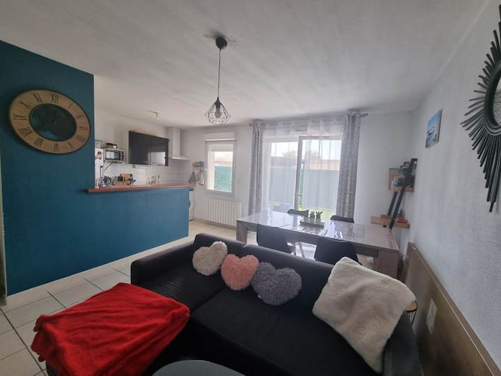 Location Saisonnière D'un T2. - Biganos