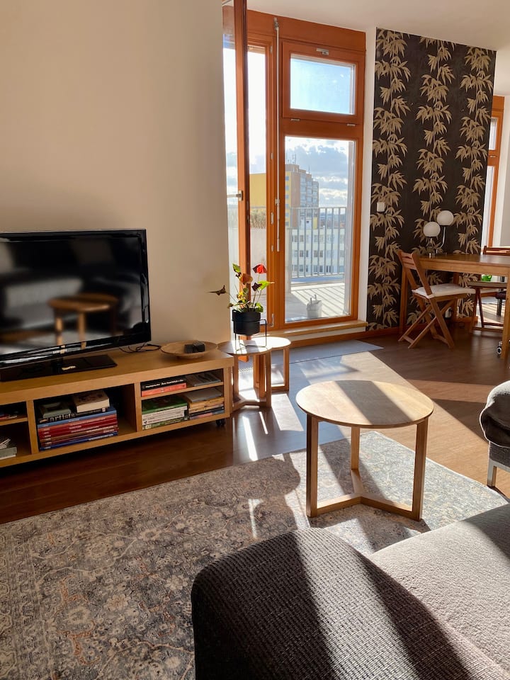 Modern Apartment Close To Prague City Centre. - Prague