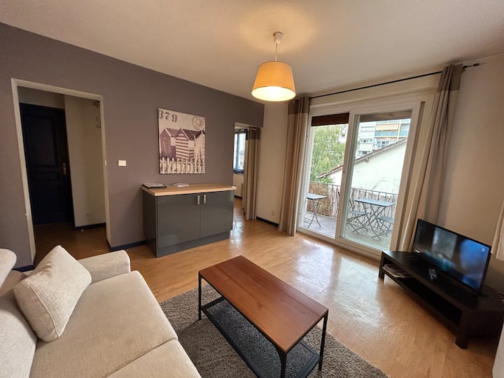 App 6 Clarence  Avec Balcon Et Parking - Thonon-les-Bains