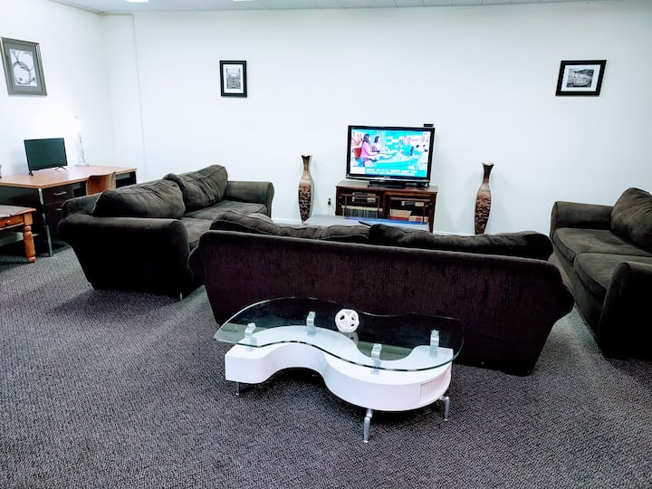Xl Room & Bath - Metro, Downtown, Clev.clinic, Uh - Cleveland, OH