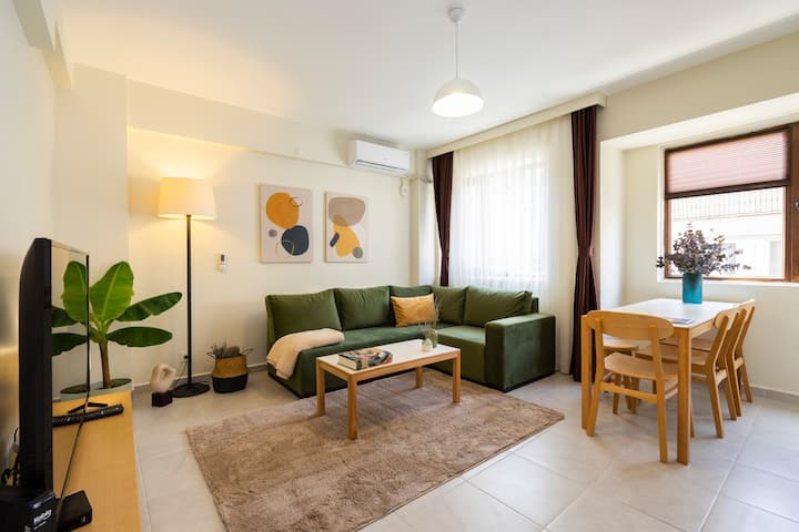2 Bedroom W. Balcony & Elevator @ Cihangir No:4 - Istanbul