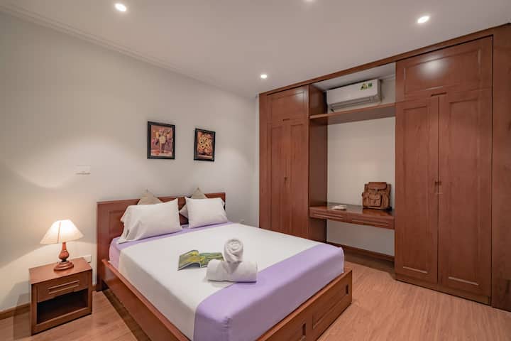 Wecozy - Two-bedroom Apartment-24/7 Food Street - Hanoi